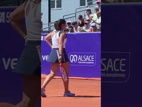 Vidéo : Emma Navarro bat Victoria Mboko à Strasbourg 2026 – Finale ...